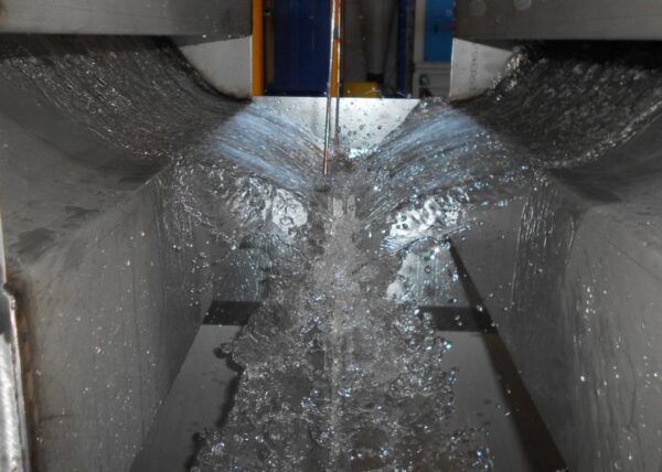 Benefits of Vertical Aluminium Powder Coating for Construction